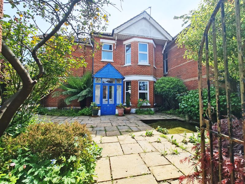Cherry Tree Lodge, Bournemouth - Roberts Estate Agents